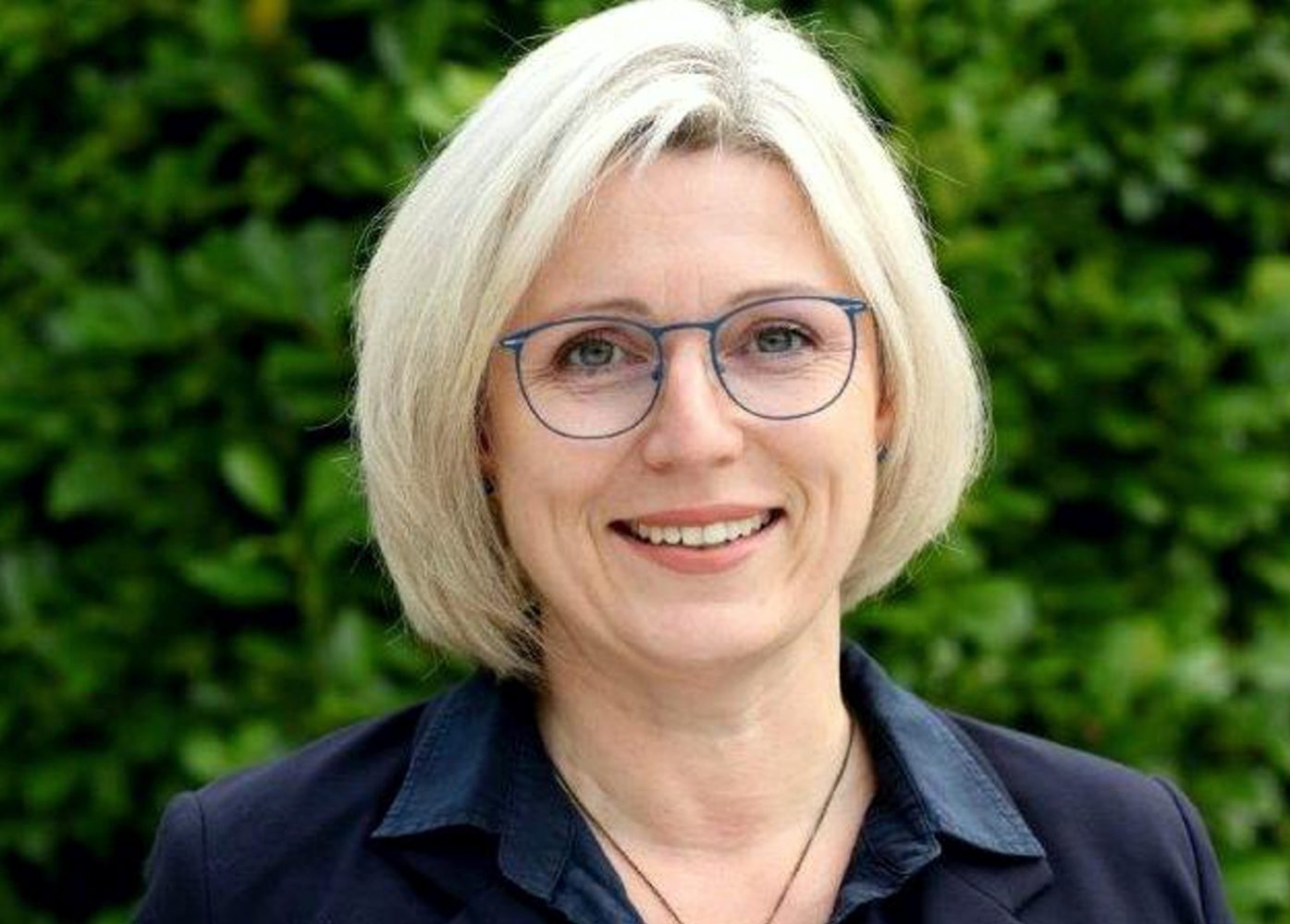 Rote Karte | Kirche auf Sendung